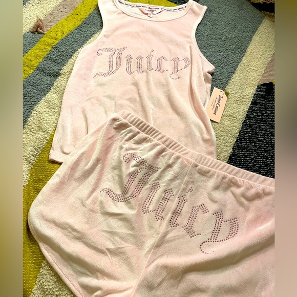 Juicy Couture | Intimates & Sleepwear | Nwt Juicy Couture Pink Velour ...